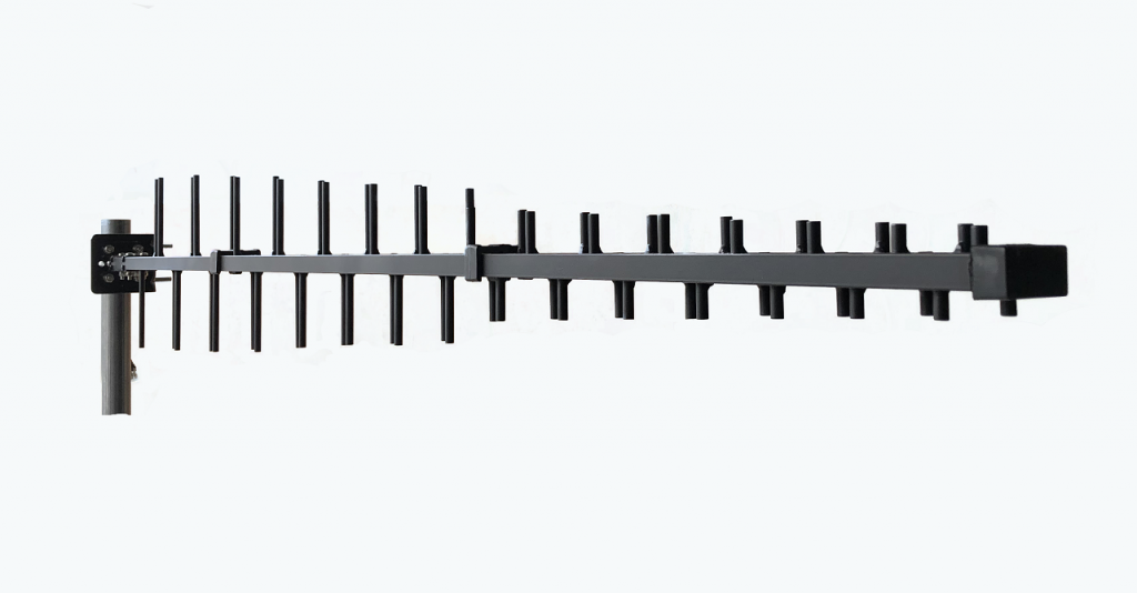 ECE700-4000-LX 5G Yagi Antenna - Total Antenna