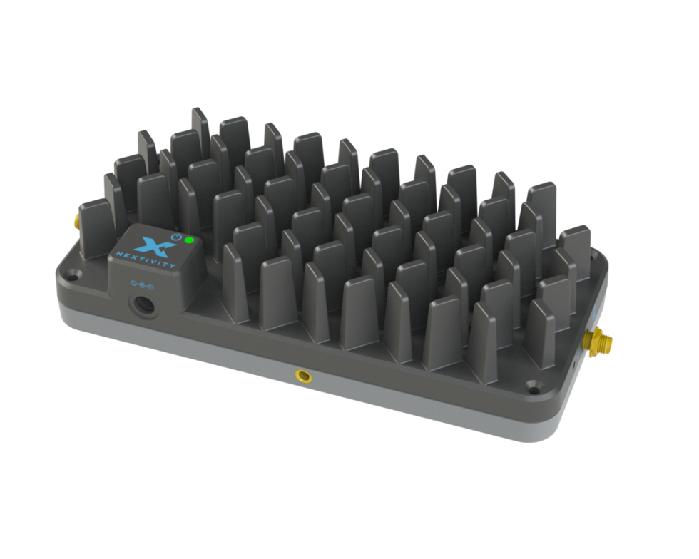 Cel-Fi ROAM R41 Repeater - Total Antenna